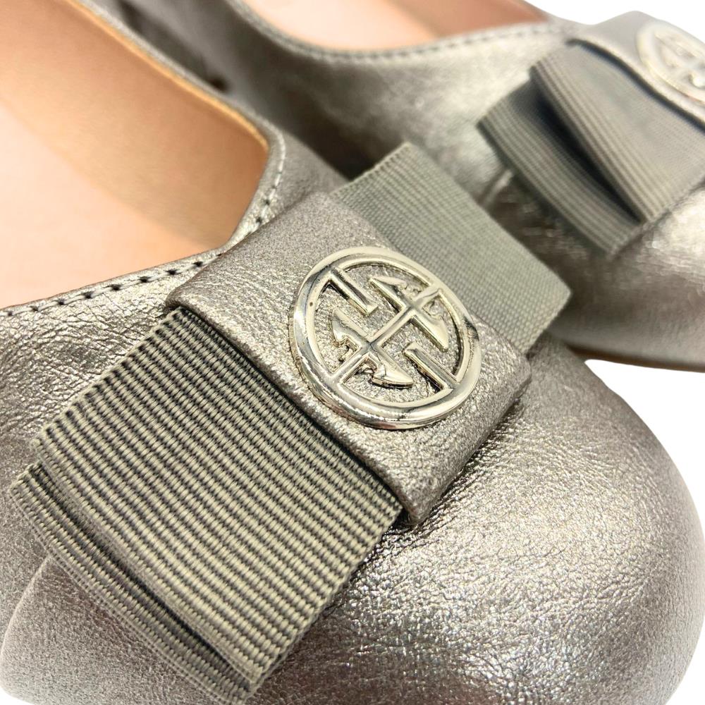 COCO RITZ WOMENS BOW LOW HEEL COURT SHOE - PEWTER METALLIC | Paul Byron ...