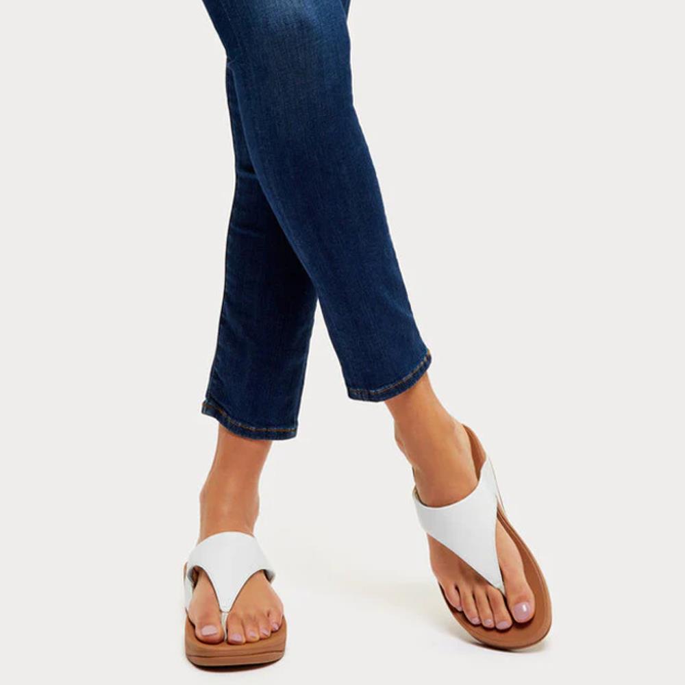 FIT FLOP WOMENS WEDGE TOE POST SANDAL - WHITE LEATHER | Paul Byron ...