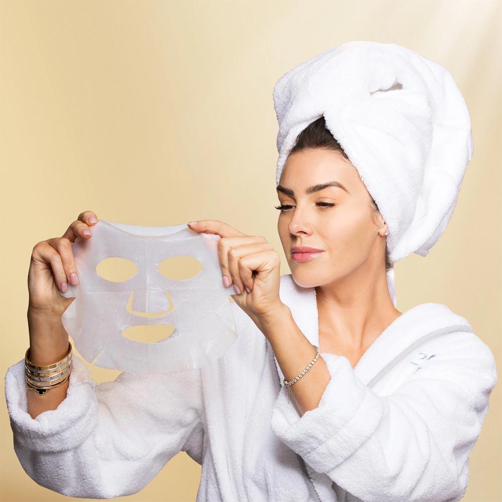 DRIPPING GOLD MOISTURE LOCK SHEET MASK | CH Tralee | Ireland