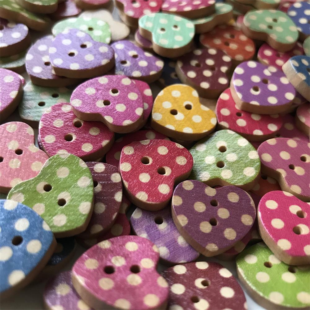 Pack of 10 x Assorted Heart-Shaped Craft Buttons | Springwools.com ...