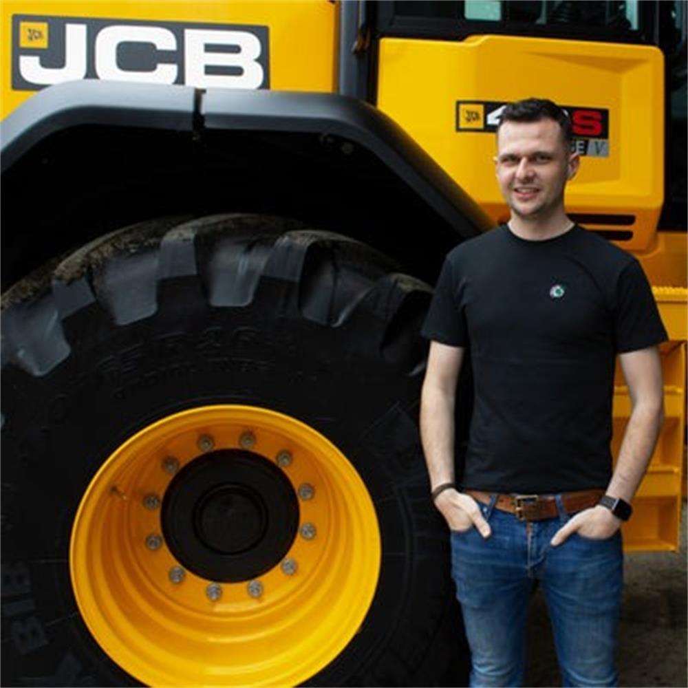 GRASSMEN Black T-Shirt | Country Farm Supplies