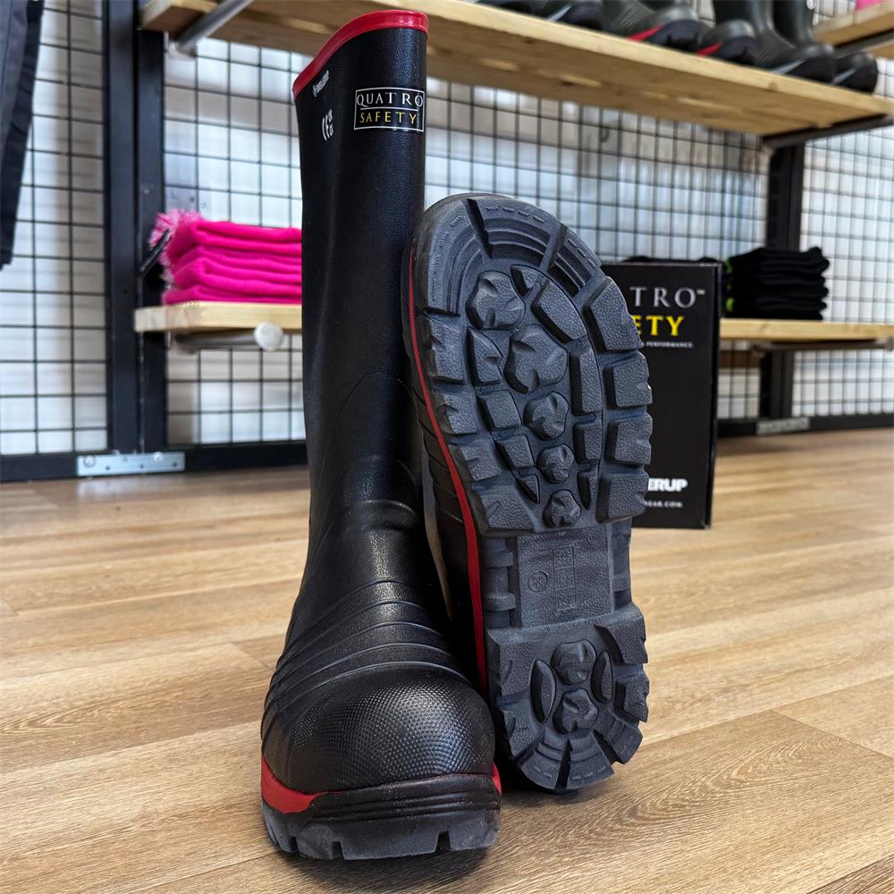 Skellerup Quatro S5 Super Safety Wellington Boots | grasstecshop.com