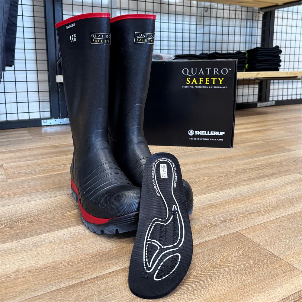 Skellerup Quatro S5 Super Safety Wellington Boots | grasstecshop.com