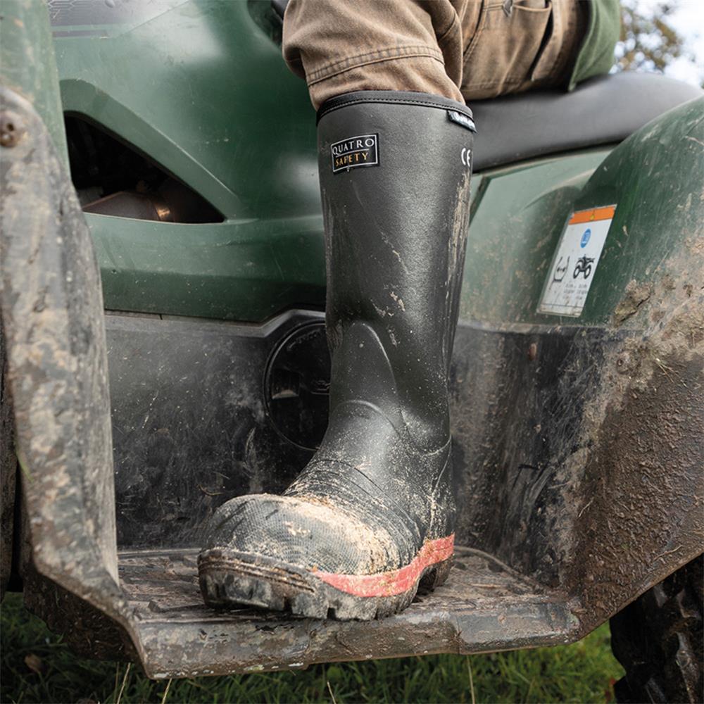 Skellerup Quatro S5 Super Safety Wellington Boots | grasstecshop.com