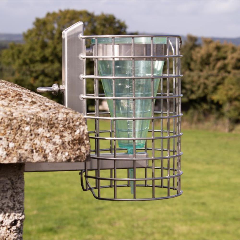 Rain Gauge Protector | grasstecshop.com