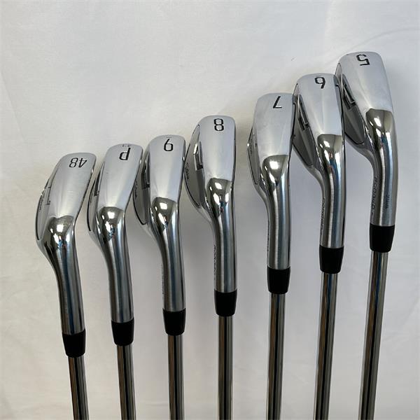 Titleist T200 5-GW AMT Black Stiff Steel Irons Gents RH | Irish Golf Store