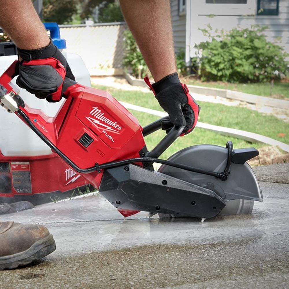 Milwaukee M18FCOS230-0 - M18 Fuel Cut off Saw - Body Only - 4933471696 ...