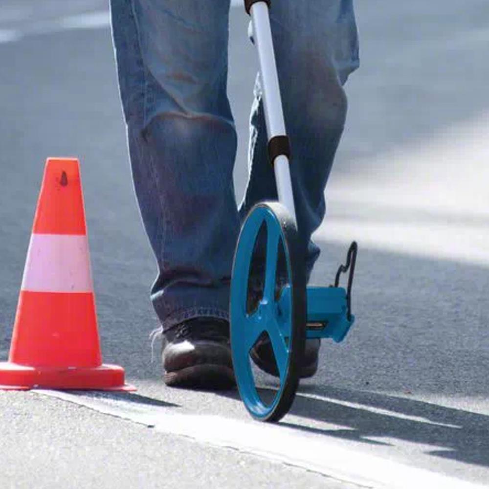 Bosch GWM32 - Distance Measuring Wheel - 601074000 | Powertool.ie | Ireland