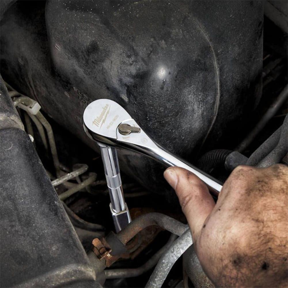 Milwaukee 4932479096 38 Piece 1/4" Ratchet, Driver & Socket Set ...