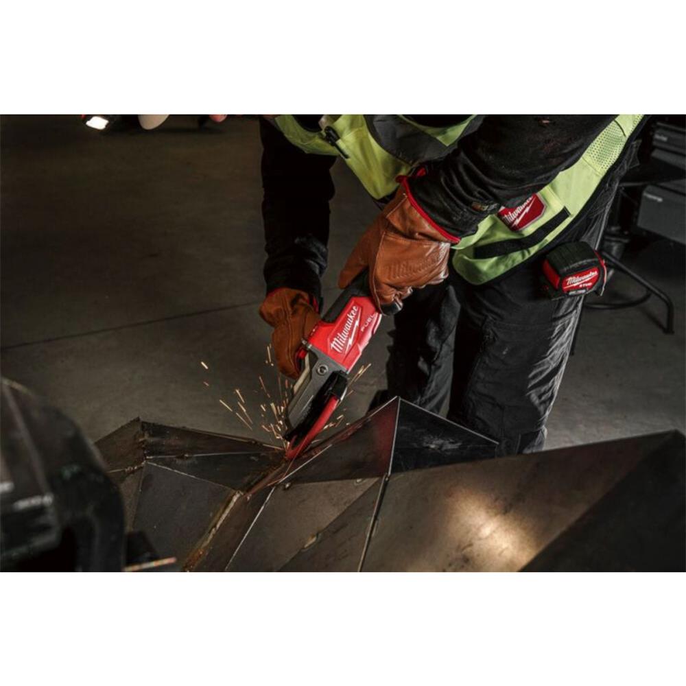 Milwaukee M18FSAGF125XPDB-0X 18V Flathead Angle Grinder 125 mm (Bare ...