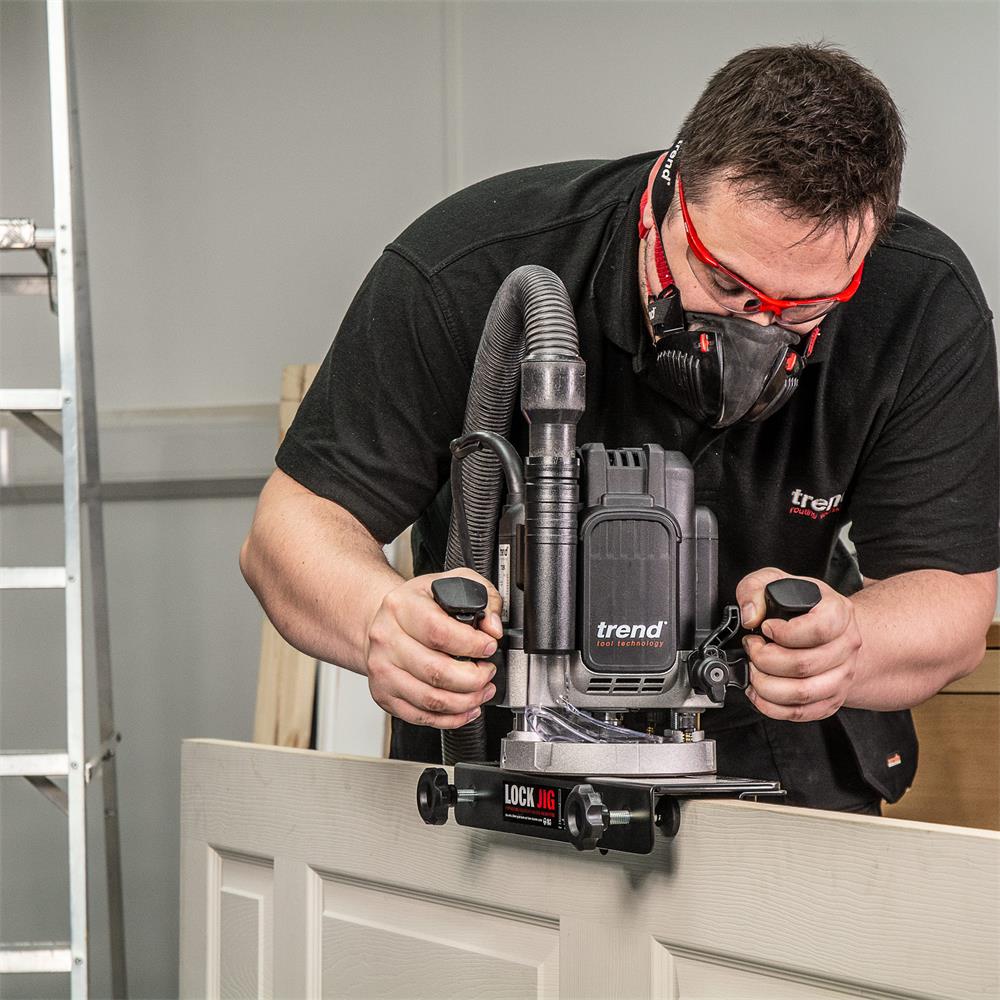 Trend T12 2300W 1/2'' Variable Speed Plunge Router | Toolfix | Dundalk ...