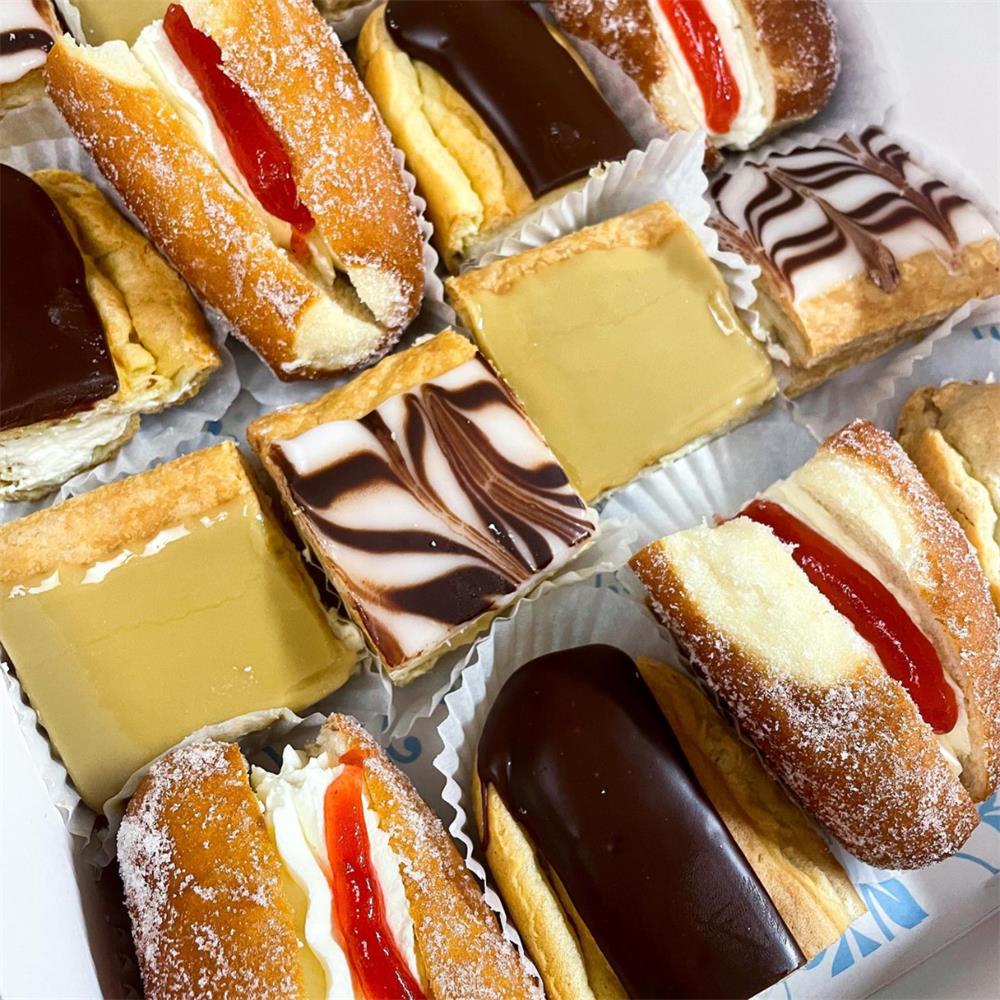 Fresh Cream Assortment (16 portions in a box) | O'Connors Bakery Clare ...
