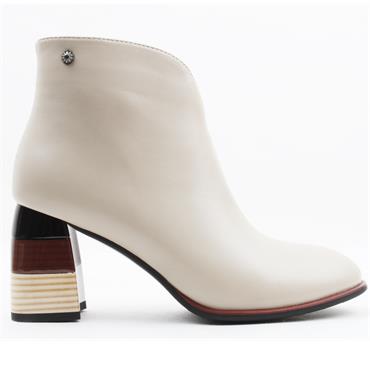 Ladies Shoes | Mens Shoes | Kids Shoes