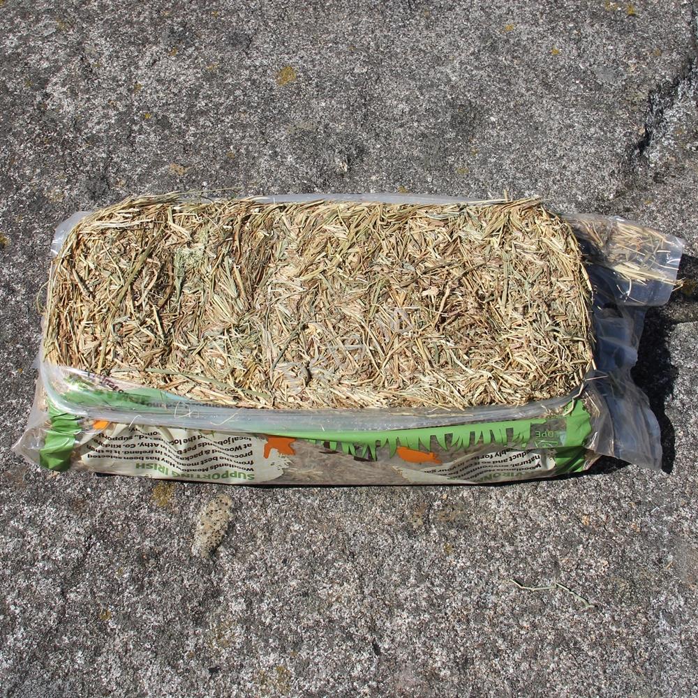 Meadow Hay - 5 Pack - 5 x 1.2kg | Pets.ie | Ireland
